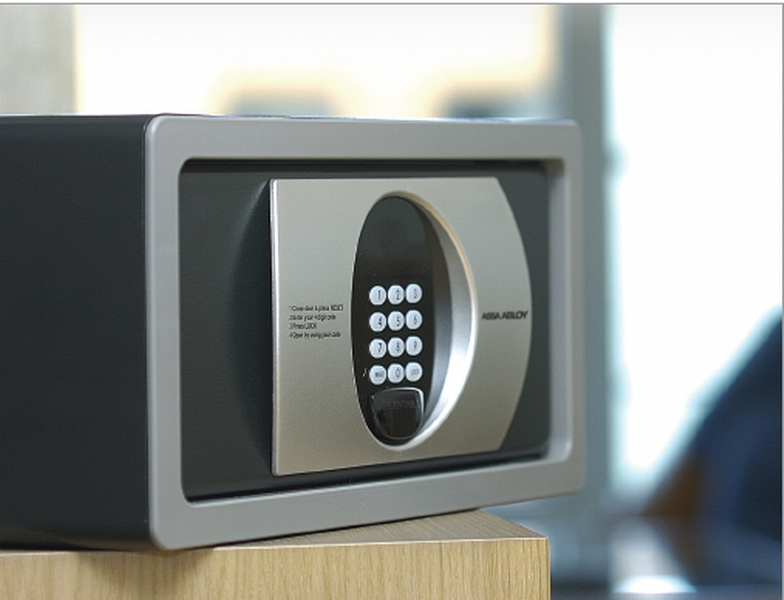 Compare Infinity & Sentinel Shelf Safes: A Quick Overview of Best ...